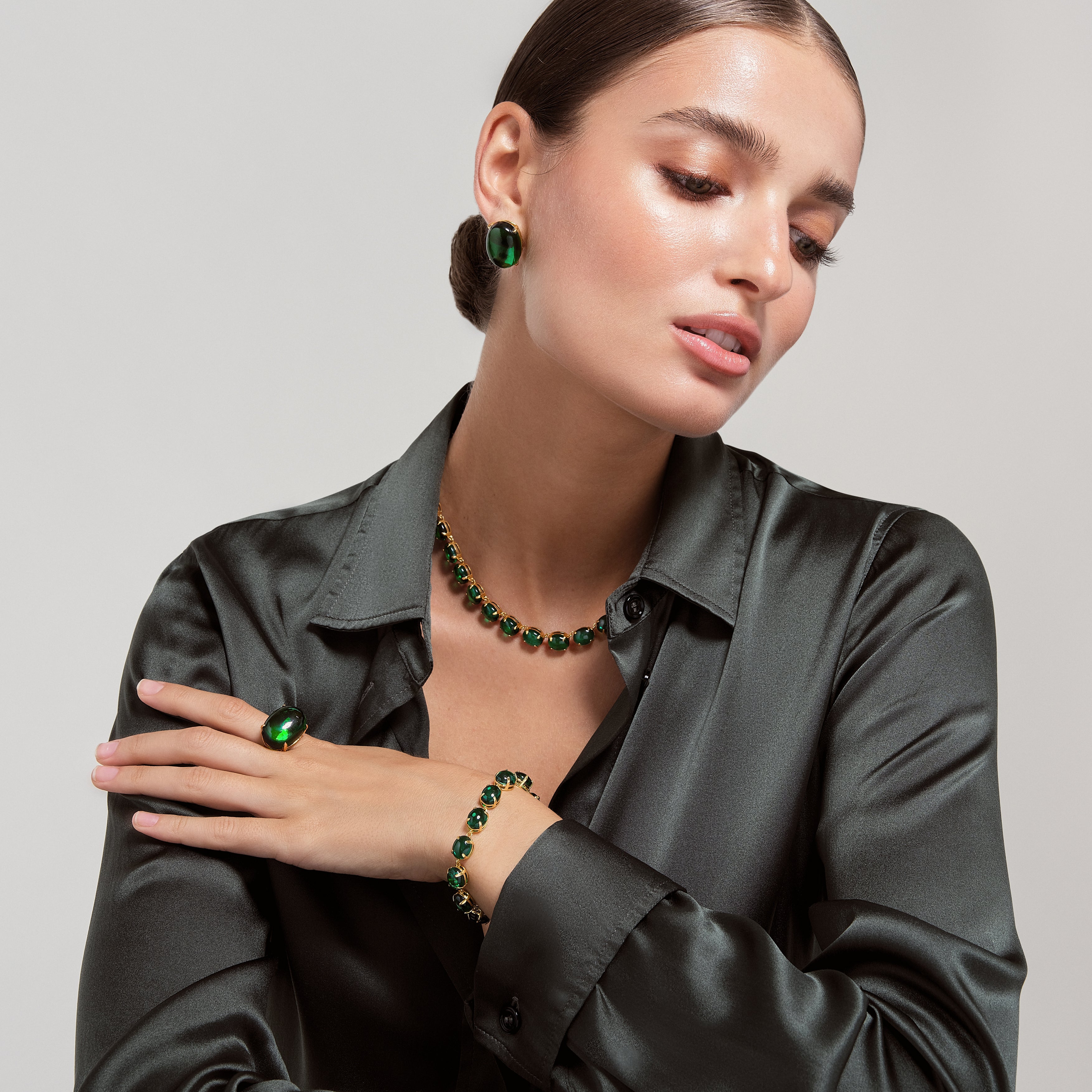 Gabriela Ring – Bounkit